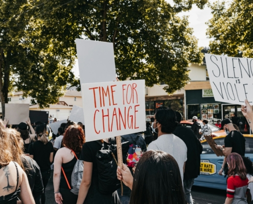 5 Social Movements Fighting Global Poverty - The Borgen Project