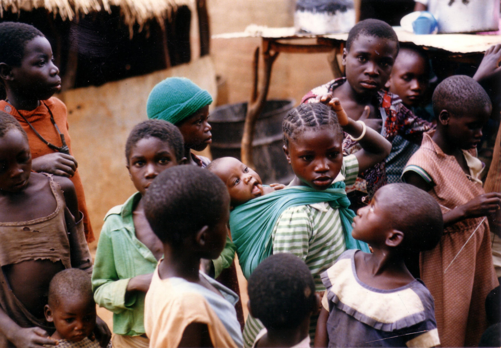 Third World Children Read First World Problems for Water