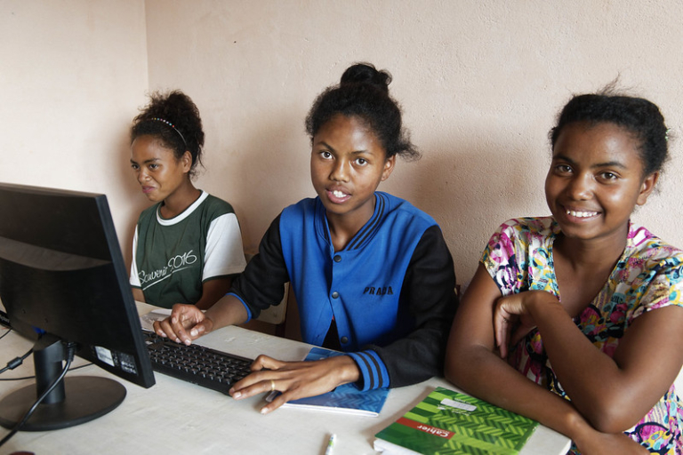 Educational Programs Combat Extreme Poverty - The Borgen Project