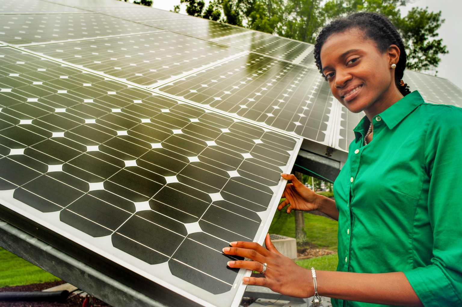 Fighting Gendered Poverty Through Clean Energy - The Borgen Project