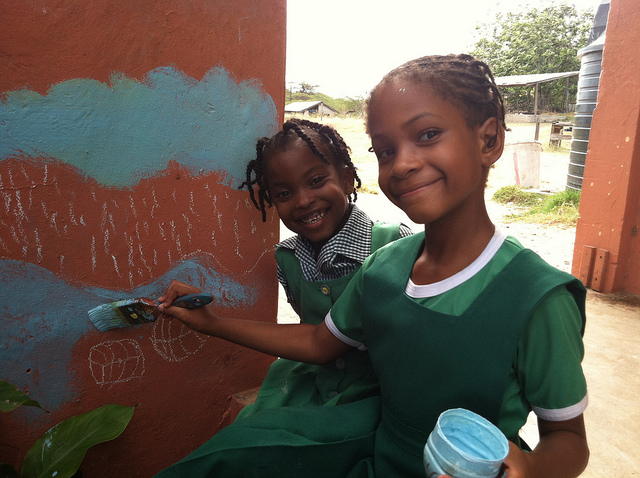 Government Supports School Programs to Reduce Hunger in Jamaica