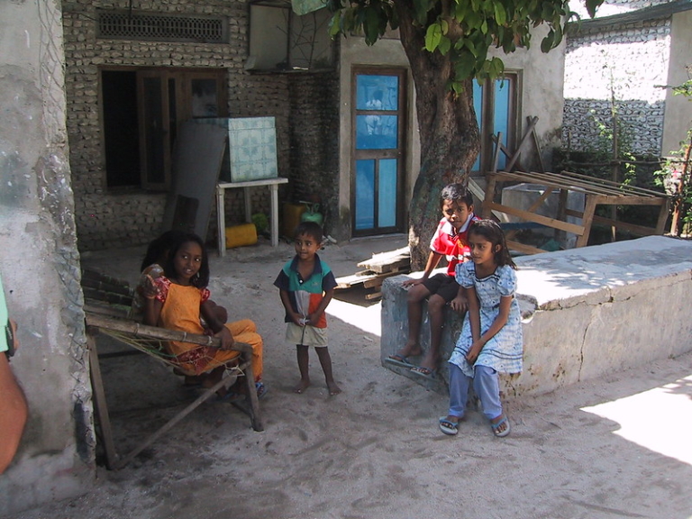 Multidimensional Poverty in the Maldives - The Borgen Project