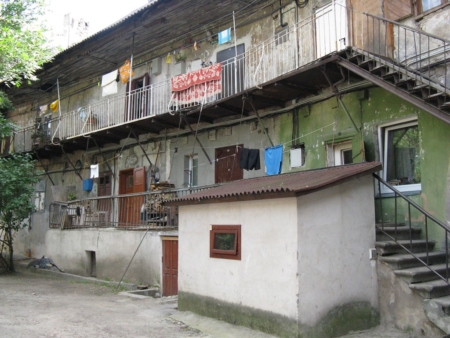 Gitanas Nauseda's Fight Against Poverty in Lithuania - The Borgen Project