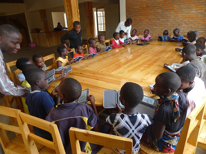 Rwanda's New Town Library Goes Digital with WorldReader
