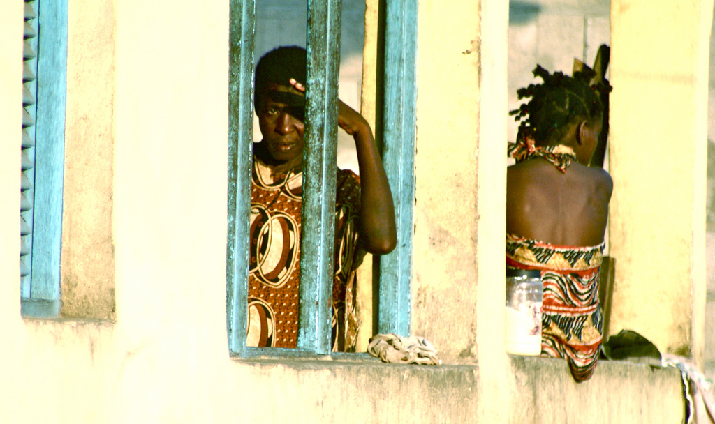 The Curse of Oil and its Effects on Poverty in Equatorial Guinea