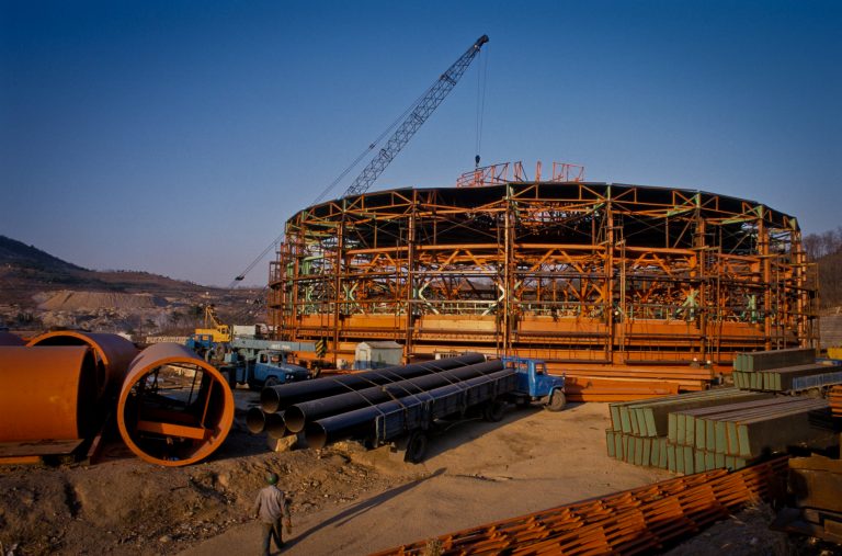 Reshaping the World: Five Development Projects in China